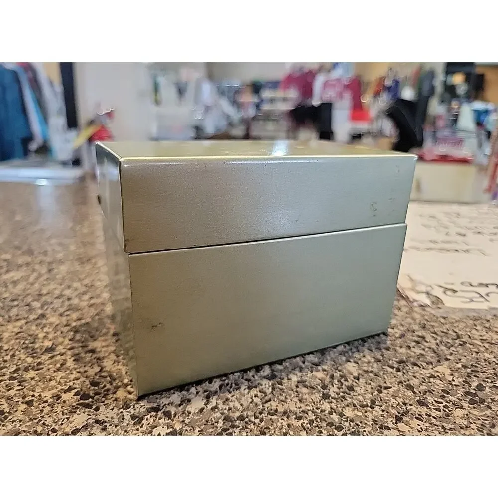 Kitchen | J Chen Vintage Metal Recipe Box Green Olive W Lot Of Blank ...